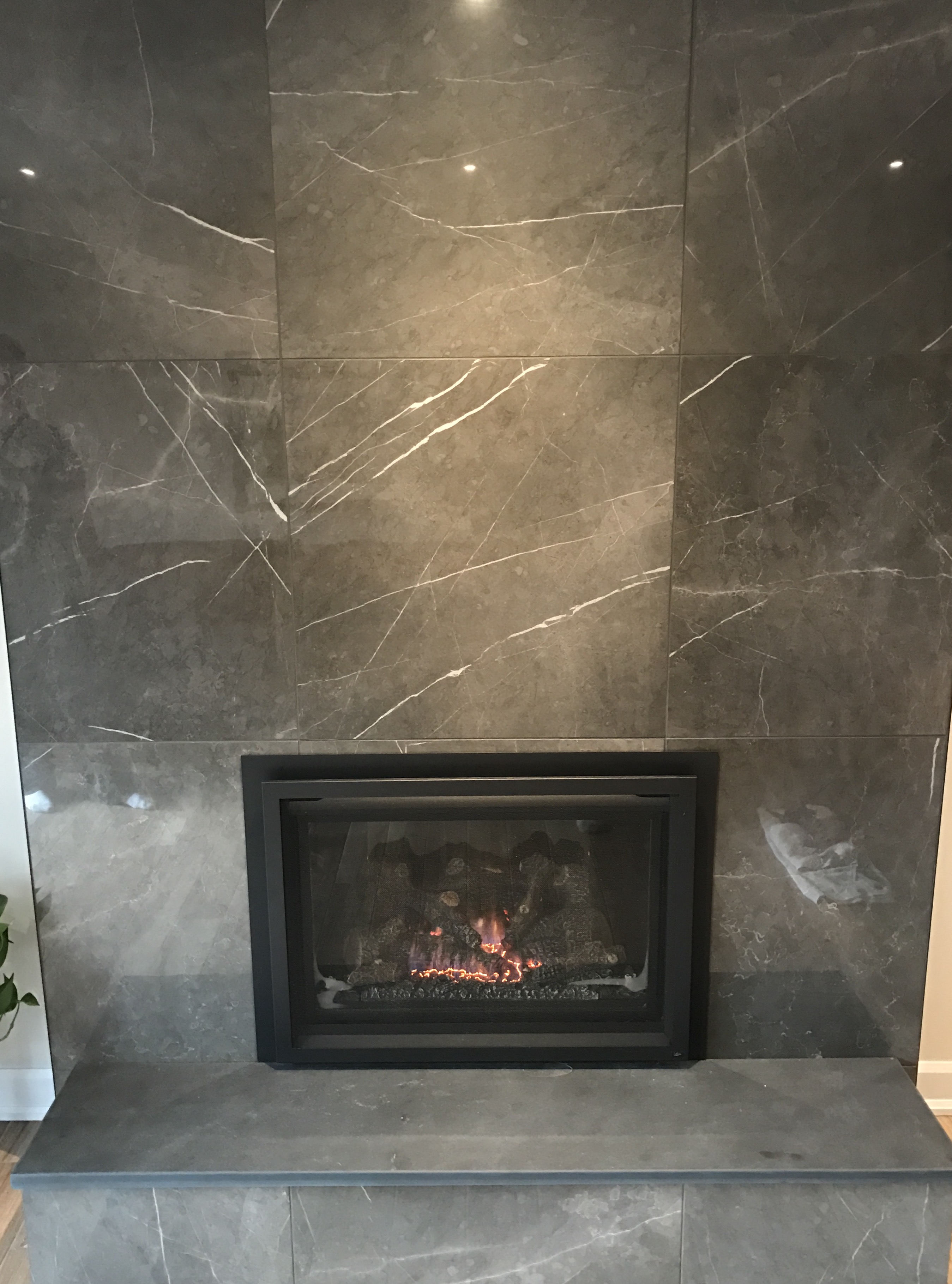 Ottawa Fireplace Gallery - Romantic Fireplaces and BBQ's